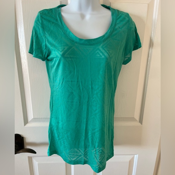 Bozzolo | Tops | Bozzolo Brand Sheer Green Tshirt Xl | Poshmark